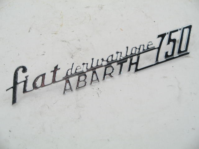 FIAT ABARTH 750 EMBLEM - C. OBERT & CO.
